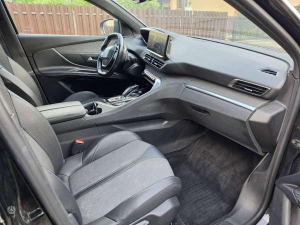 Black Peugeot 3008 2023 in Panevezys, with an engine capacity of 1.50 L and mileage of 240 thousand km for 13500 €, photo 9 on AUTOMOTO.COM.LV