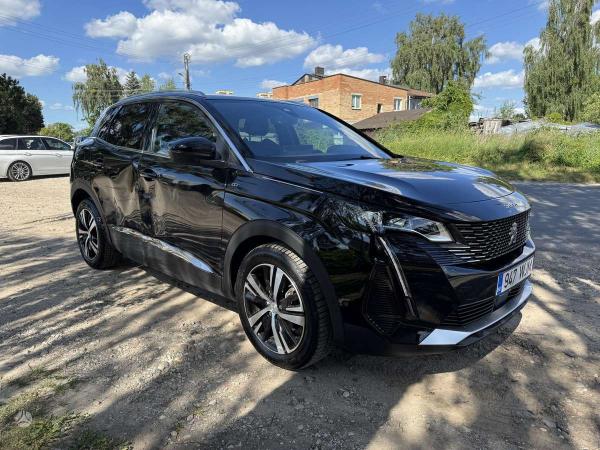 Black Peugeot 3008 2023 in Kaunas, with an engine capacity of 1.20 L and mileage of 50 thousand km for 11400 €, photo 6 on AUTOMOTO.COM.LV