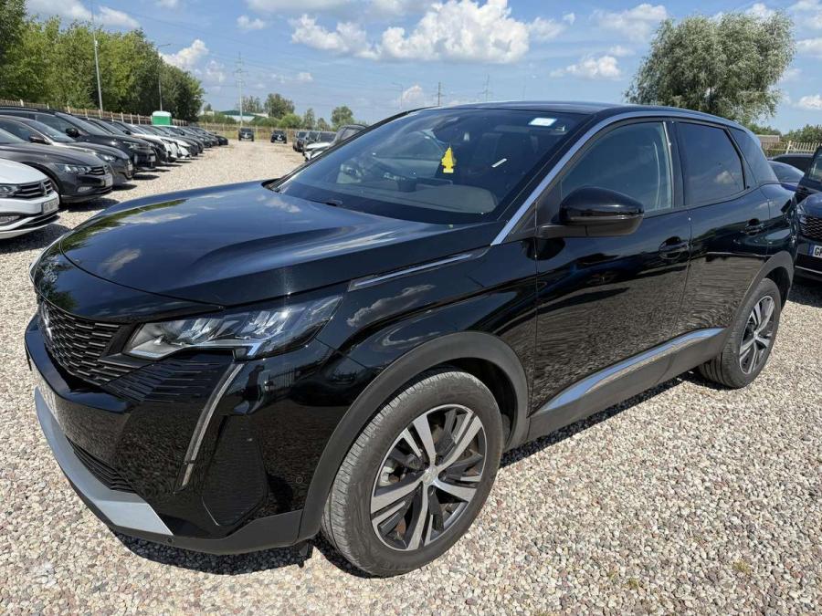 Melns Peugeot 3008 2023 Marijampole, ar dzinēja tilpumu 1.20 L un nobraukumu 133 tūkst. km par 17176 €, foto 1 vietnē AUTOMOTO.COM.LV