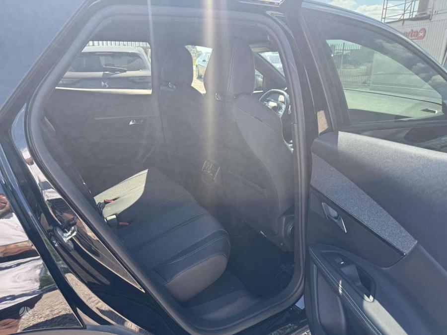 Melns Peugeot 3008 2023 Marijampole, ar dzinēja tilpumu 1.20 L un nobraukumu 133 tūkst. km par 17176 €, foto 23 vietnē AUTOMOTO.COM.LV