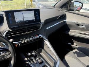 Melns Peugeot 3008 2023 Marijampole, ar dzinēja tilpumu 1.20 L un nobraukumu 133 tūkst. km par 17176 €, foto 41 vietnē AUTOMOTO.COM.LV