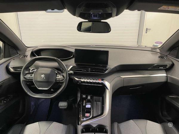 Black Peugeot 3008 2023 in Marijampole, with an engine capacity of 1.20 L and mileage of 126 thousand km for 15718 €, photo 8 on AUTOMOTO.COM.LV