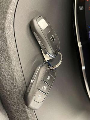 Melns Peugeot 3008 2023 Marijampole, ar dzinēja tilpumu 1.20 L un nobraukumu 126 tūkst. km par 15718 €, foto 16 vietnē AUTOMOTO.COM.LV