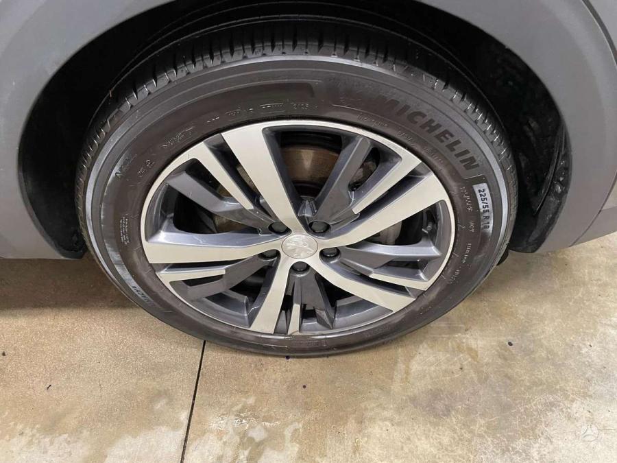 Melns Peugeot 3008 2023 Marijampole, ar dzinēja tilpumu 1.20 L un nobraukumu 126 tūkst. km par 15718 €, foto 21 vietnē AUTOMOTO.COM.LV