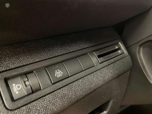 Melns Peugeot 3008 2023 Marijampole, ar dzinēja tilpumu 1.20 L un nobraukumu 126 tūkst. km par 13915 €, foto 10 vietnē AUTOMOTO.COM.LV