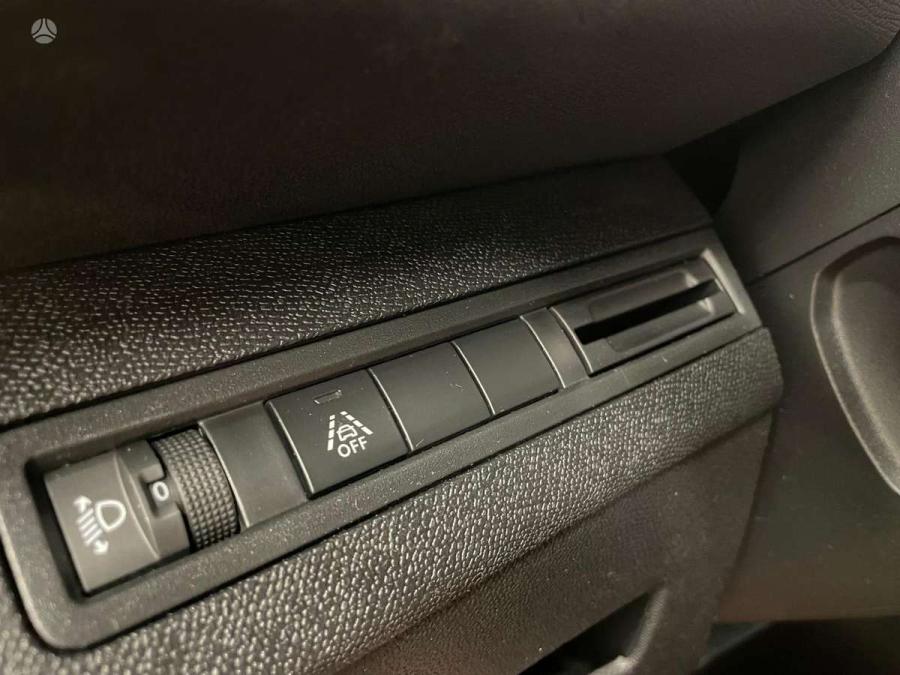 Melns Peugeot 3008 2023 Marijampole, ar dzinēja tilpumu 1.20 L un nobraukumu 126 tūkst. km par 13915 €, foto 10 vietnē AUTOMOTO.COM.LV