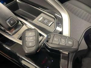Melns Peugeot 3008 2023 Marijampole, ar dzinēja tilpumu 1.20 L un nobraukumu 126 tūkst. km par 13915 €, foto 13 vietnē AUTOMOTO.COM.LV
