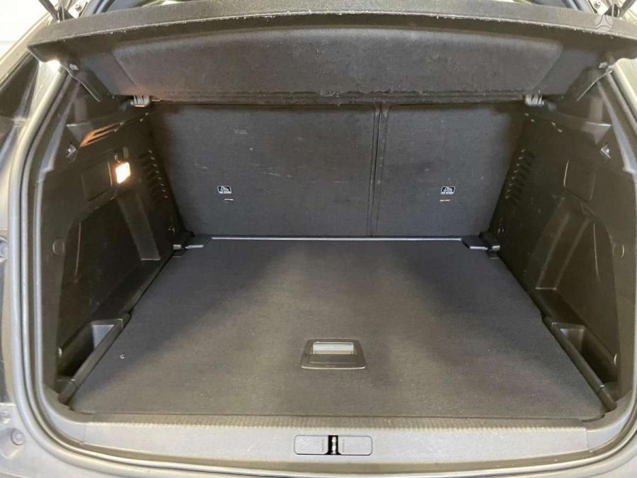 Melns Peugeot 3008 2023 Marijampole, ar dzinēja tilpumu 1.20 L un nobraukumu 126 tūkst. km par 13915 €, foto 15 vietnē AUTOMOTO.COM.LV