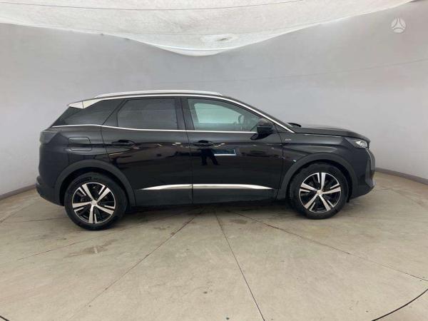 Black Peugeot 3008 2023 in Vilnius, with an engine capacity of 1.20 L and mileage of 103 thousand km for 16335 €, photo 3 on AUTOMOTO.COM.LV