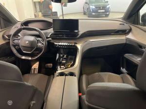 Black Peugeot 3008 2023 in Vilnius, with an engine capacity of 1.20 L and mileage of 103 thousand km for 16335 €, photo 9 on AUTOMOTO.COM.LV