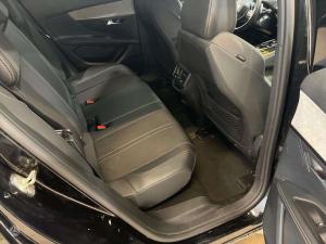 Black Peugeot 3008 2023 in Vilnius, with an engine capacity of 1.20 L and mileage of 103 thousand km for 16335 €, photo 13 on AUTOMOTO.COM.LV
