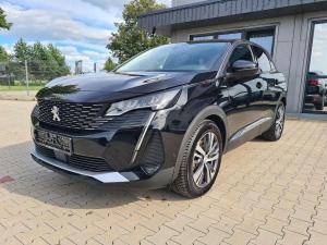 Black Peugeot 3008 2023 in Siauliai, with an engine capacity of 1.60 L and mileage of 114 thousand km for 18900 €, photo 3 on AUTOMOTO.COM.LV
