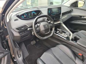 Black Peugeot 3008 2023 in Siauliai, with an engine capacity of 1.60 L and mileage of 114 thousand km for 18900 €, photo 16 on AUTOMOTO.COM.LV