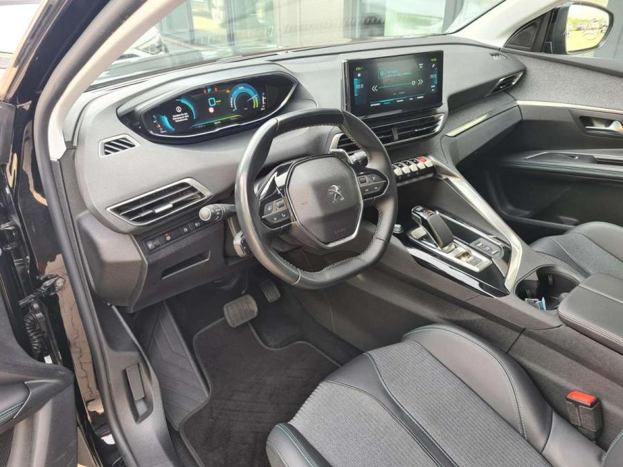 Black Peugeot 3008 2023 in Siauliai, with an engine capacity of 1.60 L and mileage of 114 thousand km for 18900 €, photo 16 on AUTOMOTO.COM.LV
