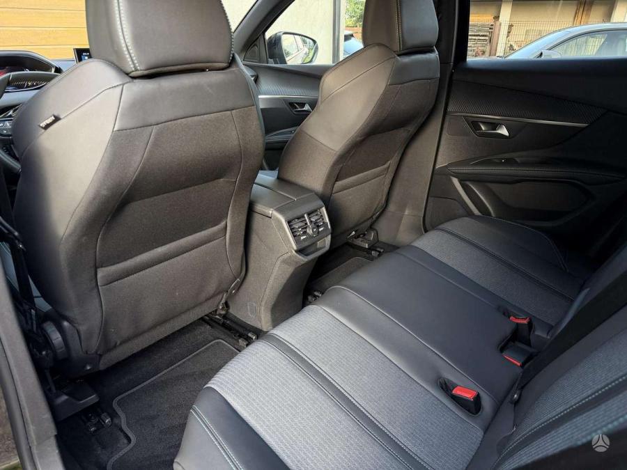 Black Peugeot 3008 2023 in Siauliai, with an engine capacity of 0.00 L and mileage of 136 thousand km for 17880 €, photo 15 on AUTOMOTO.COM.LV