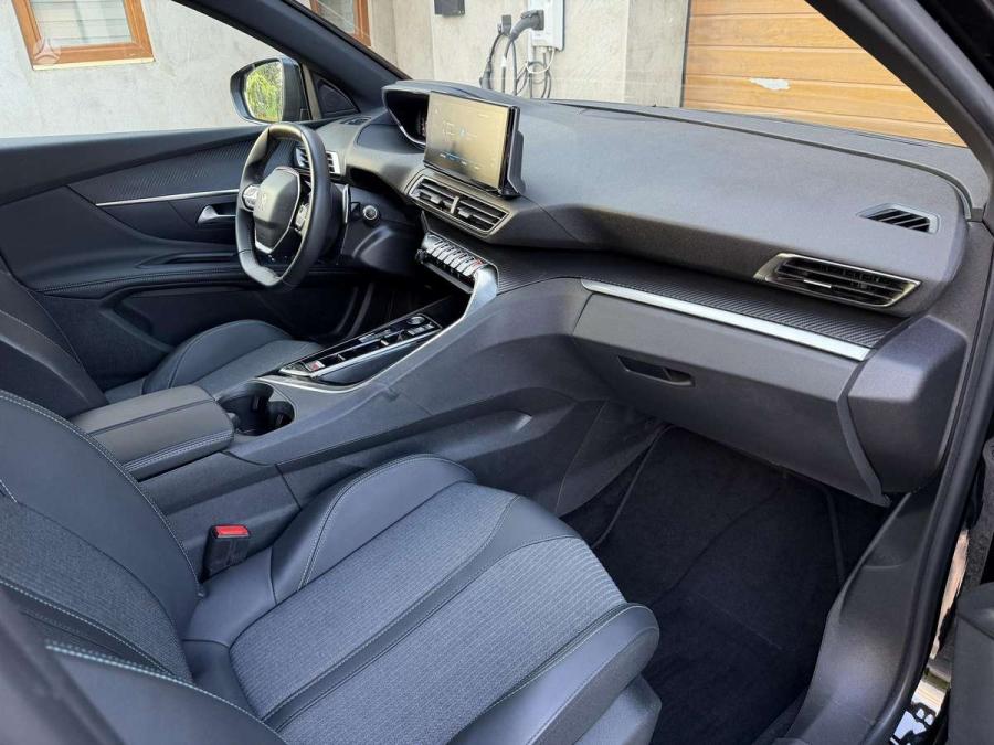 Black Peugeot 3008 2023 in Siauliai, with an engine capacity of 0.00 L and mileage of 136 thousand km for 17880 €, photo 18 on AUTOMOTO.COM.LV