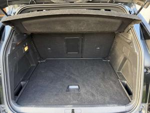 Black Peugeot 3008 2023 in Siauliai, with an engine capacity of 0.00 L and mileage of 136 thousand km for 17880 €, photo 25 on AUTOMOTO.COM.LV