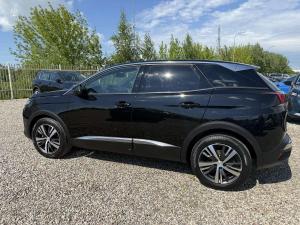 Black Peugeot 3008 2023 in Marijampole, with an engine capacity of 1.20 L and mileage of 153 thousand km for 16329 €, photo 5 on AUTOMOTO.COM.LV