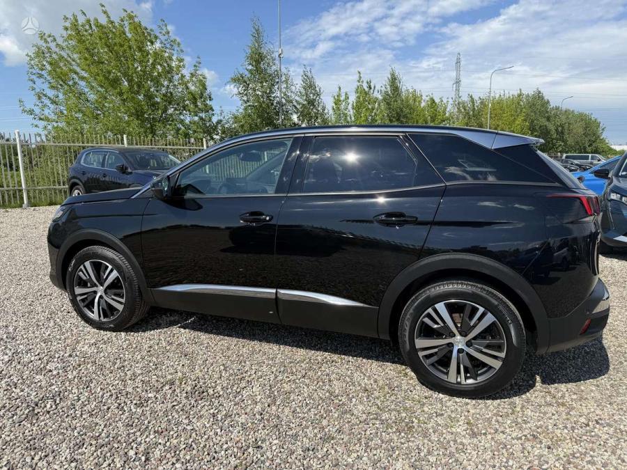 Black Peugeot 3008 2023 in Marijampole, with an engine capacity of 1.20 L and mileage of 153 thousand km for 16329 €, photo 5 on AUTOMOTO.COM.LV