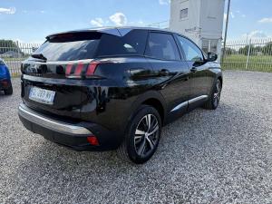 Black Peugeot 3008 2023 in Marijampole, with an engine capacity of 1.20 L and mileage of 153 thousand km for 16329 €, photo 8 on AUTOMOTO.COM.LV