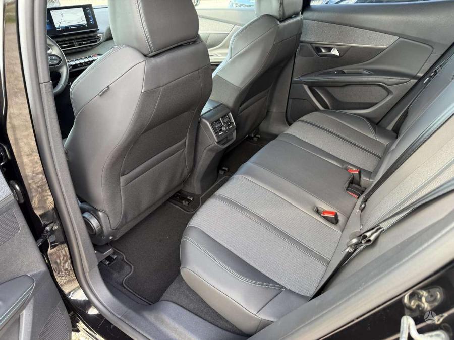 Black Peugeot 3008 2023 in Marijampole, with an engine capacity of 1.20 L and mileage of 153 thousand km for 16329 €, photo 27 on AUTOMOTO.COM.LV