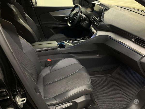 Black Peugeot 3008 2023 in Vilnius, with an engine capacity of 1.20 L and mileage of 108 thousand km for 17305 €, photo 8 on AUTOMOTO.COM.LV