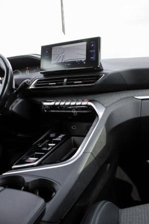 Melns Peugeot 3008 2023 Kauņa, ar dzinēja tilpumu 1.50 L un nobraukumu 186 tūkst. km par 16300 €, foto 14 vietnē AUTOMOTO.COM.LV