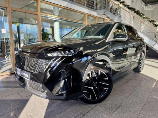 Melns Peugeot 3008 2025 Kauņa, ar dzinēja tilpumu 1.20 L un nobraukumu 27 tūkst. km par 32686 €, foto 1 vietnē AUTOMOTO.COM.LV