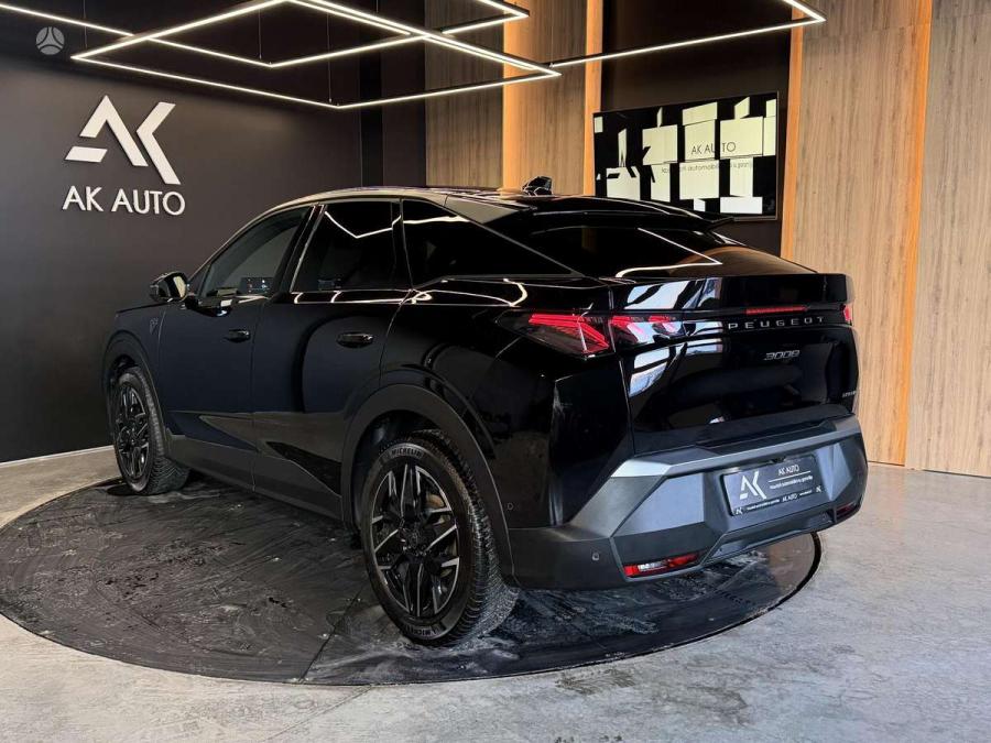 Black Peugeot 3008 2025 in Kaunas, with an engine capacity of 1.20 L and mileage of 14 thousand km for 29990 €, photo 8 on AUTOMOTO.COM.LV