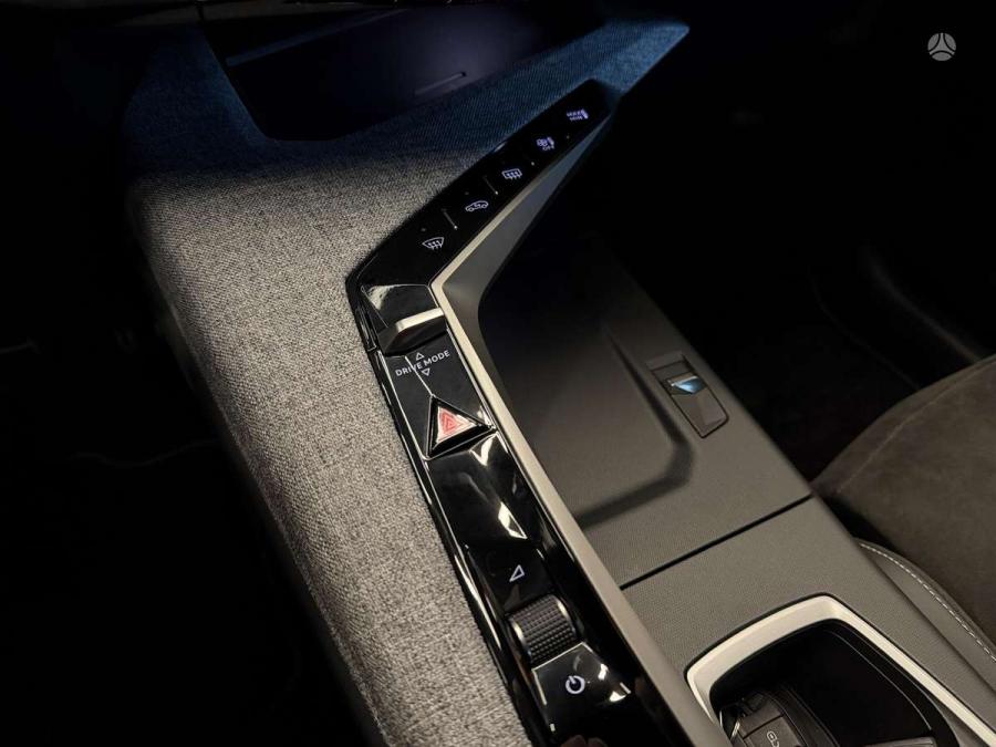 Black Peugeot 3008 2025 in Kaunas, with an engine capacity of 1.20 L and mileage of 14 thousand km for 29990 €, photo 20 on AUTOMOTO.COM.LV