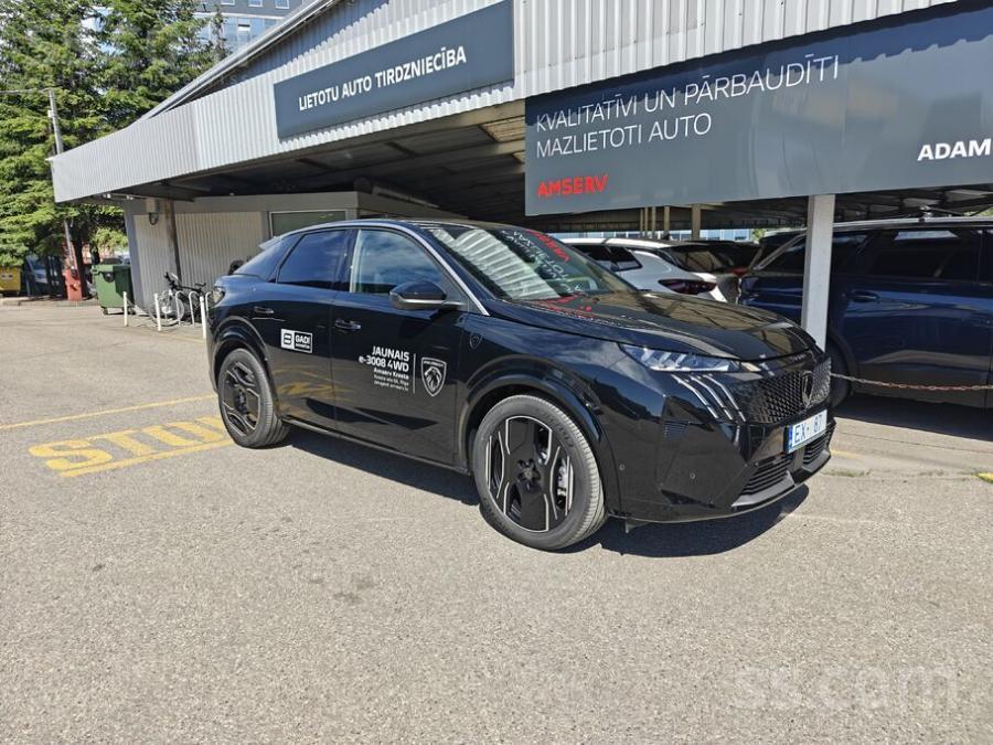 Melns Peugeot 3008 2026 Rīga, ar dzinēja tilpumu 1.20 L un nobraukumu 2 tūkst. km par 47800 €, foto 1 vietnē AUTOMOTO.COM.LV