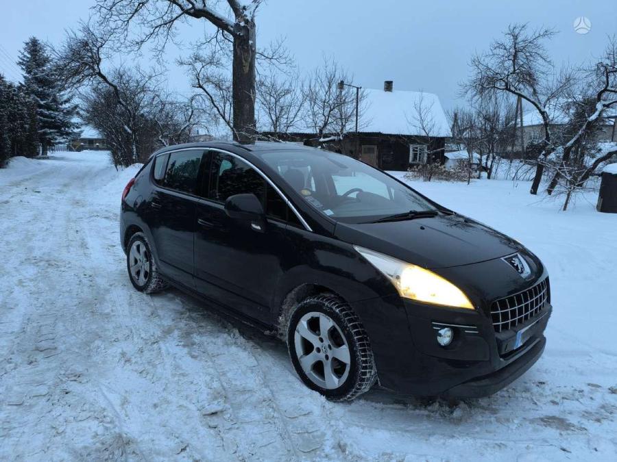 Black Peugeot 3008 2009 in Taurage, with an engine capacity of 1.60 L and mileage of 198 thousand km for 2899 €, photo 2 on AUTOMOTO.COM.LV
