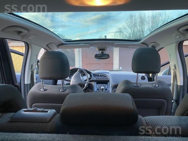 Black Peugeot 3008 2009 in Riga, with an engine capacity of 2.00 L and mileage of 256 thousand km for 3100 €, photo 8 on AUTOMOTO.COM.LV