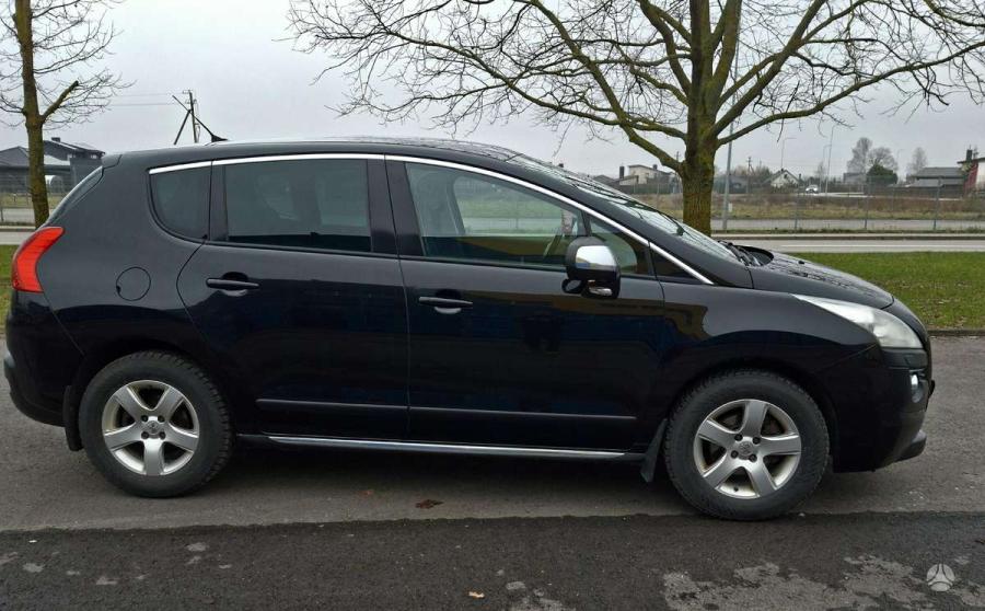 Melns Peugeot 3008 2010 Kauņa, ar dzinēja tilpumu 1.56 L un nobraukumu 270 tūkst. km par 3150 €, foto 8 vietnē AUTOMOTO.COM.LV