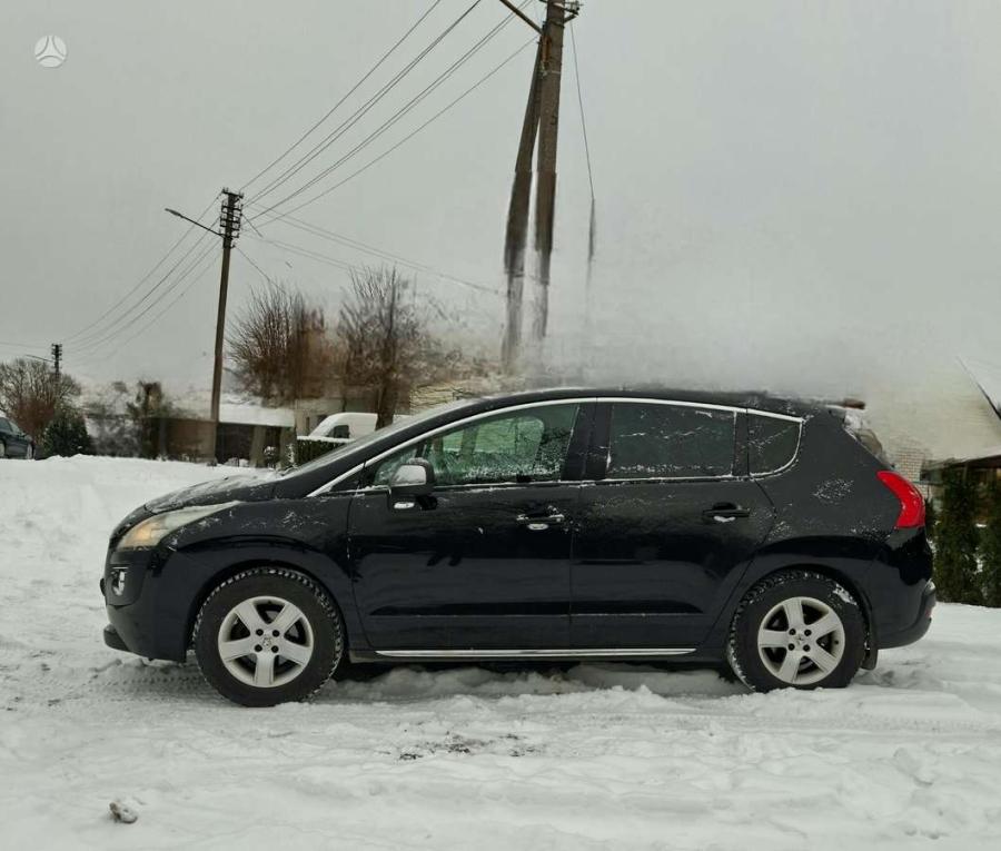 Black Peugeot 3008 2010 in Kaunas, with an engine capacity of 1.60 L and mileage of 270 thousand km for 3099 €, photo 3 on AUTOMOTO.COM.LV