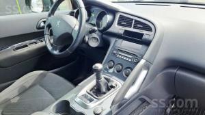 Melns Peugeot 3008 2010 Rīga, ar dzinēja tilpumu 1.60 L un nobraukumu 193 tūkst. km par 3500 €, foto 11 vietnē AUTOMOTO.COM.LV