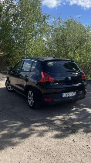 Melns Peugeot 3008 2010 Šauļi, ar dzinēja tilpumu 2.00 L un nobraukumu 250 tūkst. km par 2900 €, foto 5 vietnē AUTOMOTO.COM.LV