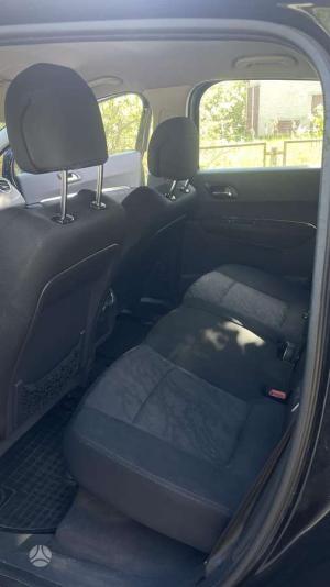 Melns Peugeot 3008 2010 Šauļi, ar dzinēja tilpumu 2.00 L un nobraukumu 250 tūkst. km par 2900 €, foto 11 vietnē AUTOMOTO.COM.LV