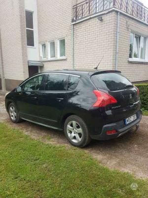 Melns Peugeot 3008 2011 Elektrėnai, ar dzinēja tilpumu 2.00 L un nobraukumu 260 tūkst. km par 2350 €, foto 5 vietnē AUTOMOTO.COM.LV