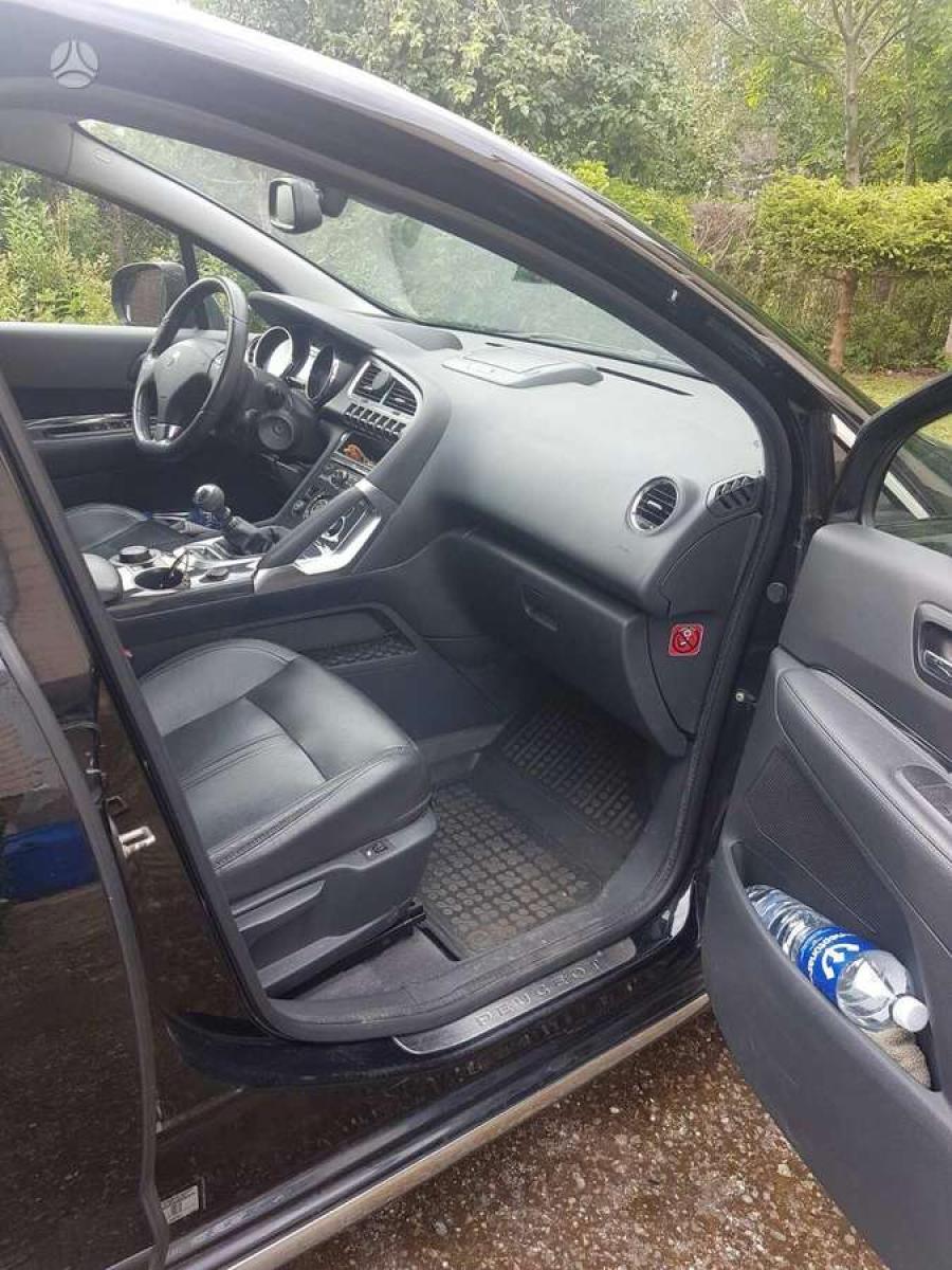 Melns Peugeot 3008 2011 Elektrėnai, ar dzinēja tilpumu 2.00 L un nobraukumu 260 tūkst. km par 2350 €, foto 9 vietnē AUTOMOTO.COM.LV