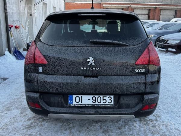 Black Peugeot 3008 2013 in Daugavpils, with an engine capacity of 2.00 L and mileage of 0 thousand km for 5500 €, photo 5 on AUTOMOTO.COM.LV