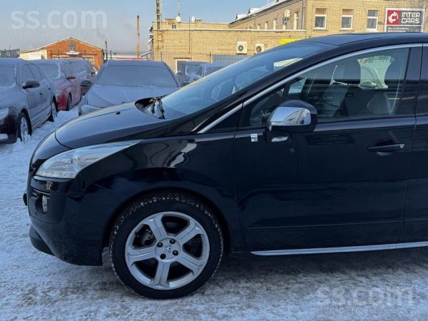 Black Peugeot 3008 2013 in Daugavpils, with an engine capacity of 2.00 L and mileage of 0 thousand km for 5500 €, photo 7 on AUTOMOTO.COM.LV