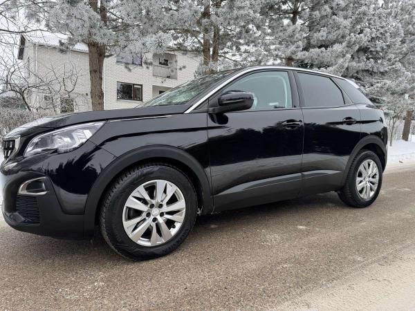Black Peugeot 3008 2020 in Alytus, with an engine capacity of 1.20 L and mileage of 128 thousand km for 10700 €, photo 5 on AUTOMOTO.COM.LV