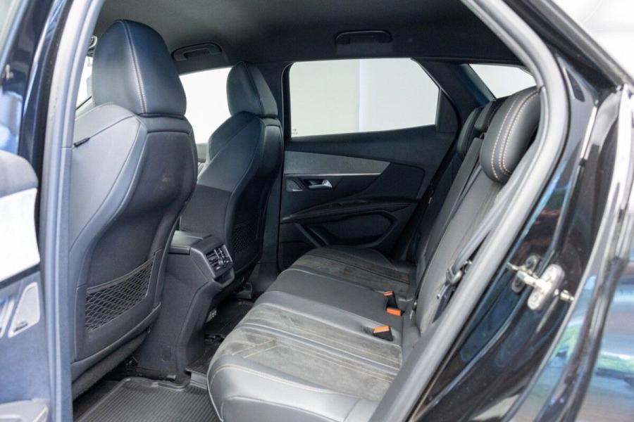 Melns Peugeot 3008 2021 Jehvi, ar dzinēja tilpumu 1.50 L un nobraukumu 99 tūkst. km par 19400 €, foto 15 vietnē AUTOMOTO.COM.LV