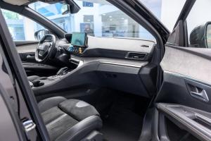 Melns Peugeot 3008 2021 Jehvi, ar dzinēja tilpumu 1.50 L un nobraukumu 99 tūkst. km par 19400 €, foto 16 vietnē AUTOMOTO.COM.LV
