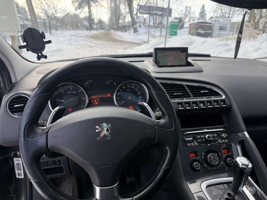 Melns Peugeot 3008 2009 Viļņa, ar dzinēja tilpumu 1.56 L un nobraukumu 292 tūkst. km par 2900 €, foto 7 vietnē AUTOMOTO.COM.LV