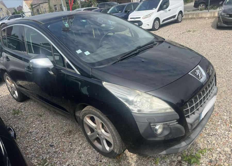 Black Peugeot 3008 2009 in Taurage, with an engine capacity of 2.00 L and mileage of 234 thousand km for 1300 €, photo 1 on AUTOMOTO.COM.LV