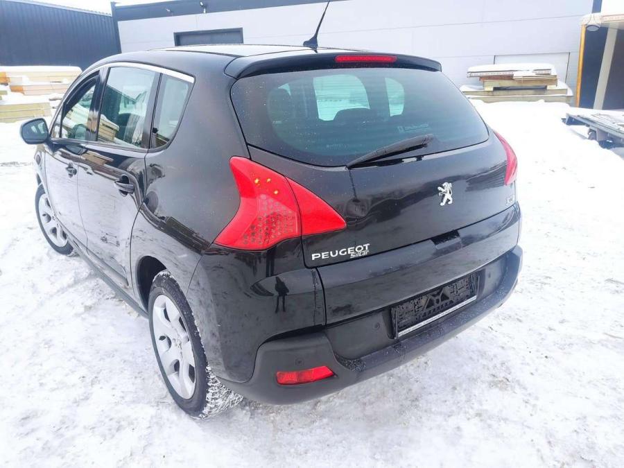 Melns Peugeot 3008 2010 Utena, ar dzinēja tilpumu 1.60 L un nobraukumu 225 tūkst. km par 3500 €, foto 3 vietnē AUTOMOTO.COM.LV