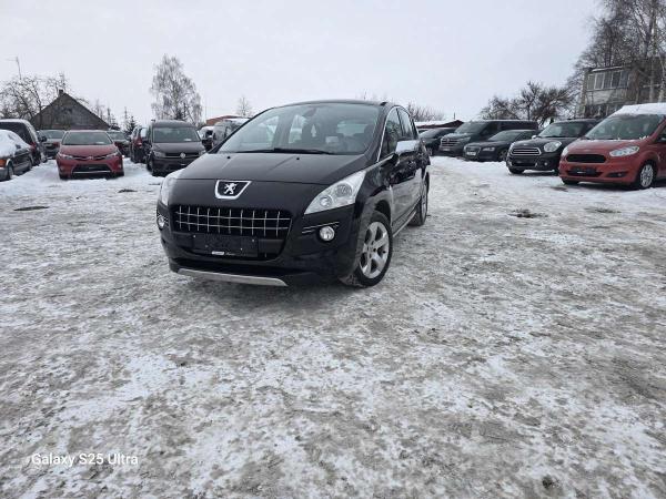 Black Peugeot 3008 2010 in Ukmerge, with an engine capacity of 2.00 L and mileage of 240 thousand km for 3100 €, photo 1 on AUTOMOTO.COM.LV