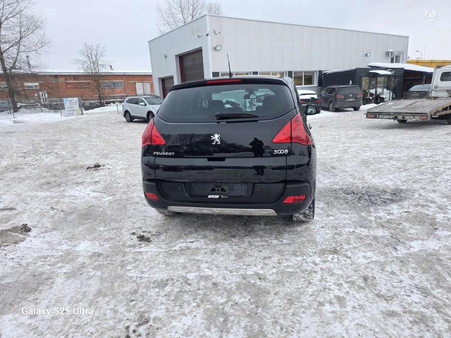 Black Peugeot 3008 2010 in Ukmerge, with an engine capacity of 2.00 L and mileage of 240 thousand km for 3100 €, photo 4 on AUTOMOTO.COM.LV